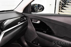 Grey Kia Niro 2021 in Riga, with an engine capacity of 0.00 L and mileage of 43 thousand km for 21990 €, photo 14 on AUTOMOTO.COM.LV