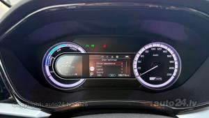 Серый Киа Niro 2022 в Таллин, объемом двигателя 1.60 л и пробегом 39 тыс. км за 17500 €, фото 14 на AUTOMOTO.COM.LV