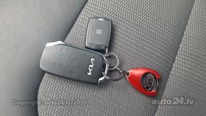 Pelēks Kia Niro 2022 Tartu, ar dzinēja tilpumu 1.60 L un nobraukumu 70 tūkst. km par 23990 €, foto 22 vietnē AUTOMOTO.COM.LV