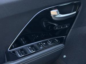 Kia Niro 2020 Rīga, ar dzinēja tilpumu 0.00 L un nobraukumu 182 tūkst. km par 13980 €, foto 10 vietnē AUTOMOTO.COM.LV