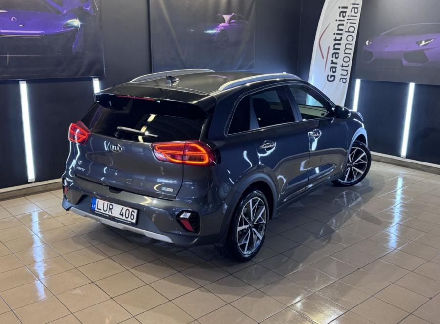 Kia Niro 2021 in Vilnius, with an engine capacity of 1.60 L and mileage of 107 thousand km for 15500 €, photo 3 on AUTOMOTO.COM.LV
