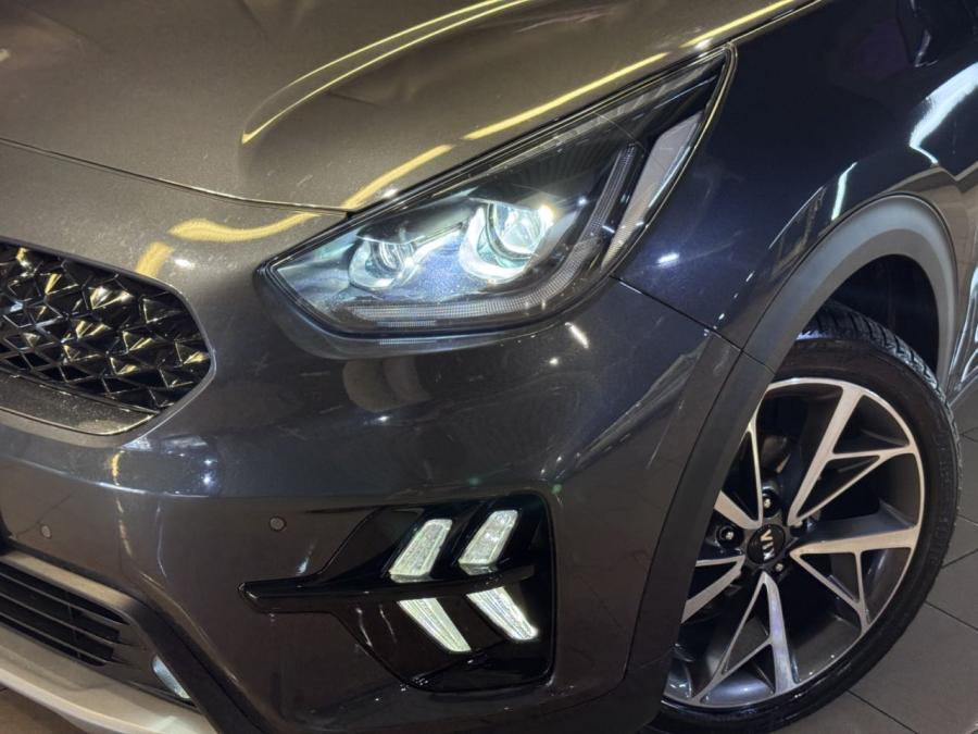 Kia Niro 2021 in Vilnius, with an engine capacity of 1.60 L and mileage of 107 thousand km for 15500 €, photo 4 on AUTOMOTO.COM.LV