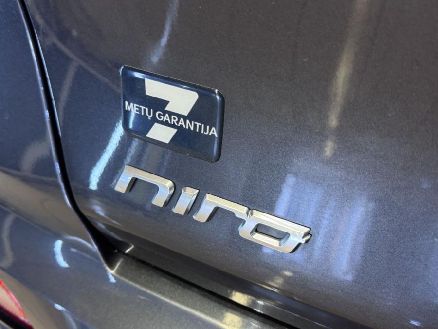 Kia Niro 2021 in Vilnius, with an engine capacity of 1.60 L and mileage of 107 thousand km for 15500 €, photo 6 on AUTOMOTO.COM.LV