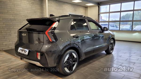 Kia Niro 2026 Pērnava vietnē Kia Niro 2026 Pērnava, ar dzinēja tilpumu 1.60 L un nobraukumu 0 tūkst. km par 34400 €, foto 6 vietnē AUTOMOTO.COM.LV
