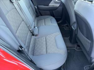 Red Kia Niro 2017 in Vilnius, with an engine capacity of 1.59 L and mileage of 223 thousand km for 10950 €, photo 13 on AUTOMOTO.COM.LV