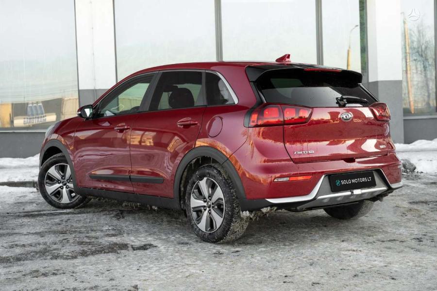 Sarkans Kia Niro 2019 Viļņa, ar dzinēja tilpumu 1.59 L un nobraukumu 121 tūkst. km par 11950 €, foto 3 vietnē AUTOMOTO.COM.LV