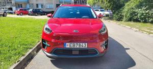 Sarkans Kia Niro 2019 Viļņa, ar dzinēja tilpumu 0.00 L un nobraukumu 77 tūkst. km par 16000 €, foto 7 vietnē AUTOMOTO.COM.LV