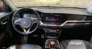 Sarkans Kia Niro 2020 Rīga, ar dzinēja tilpumu 1.60 L un nobraukumu 136 tūkst. km par 20990 €, foto 6 vietnē AUTOMOTO.COM.LV