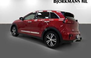 Red Kia Niro 2021 in Kaunas, with an engine capacity of 0.00 L and mileage of 57 thousand km for 24664 €, photo 6 on AUTOMOTO.COM.LV