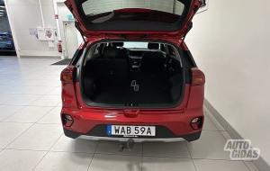 Red Kia Niro 2021 in Kaunas, with an engine capacity of 0.00 L and mileage of 57 thousand km for 24664 €, photo 14 on AUTOMOTO.COM.LV