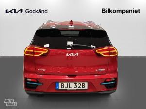 Red Kia Niro 2022 in Kaunas, with an engine capacity of 0.00 L and mileage of 74 thousand km for 27823 €, photo 6 on AUTOMOTO.COM.LV