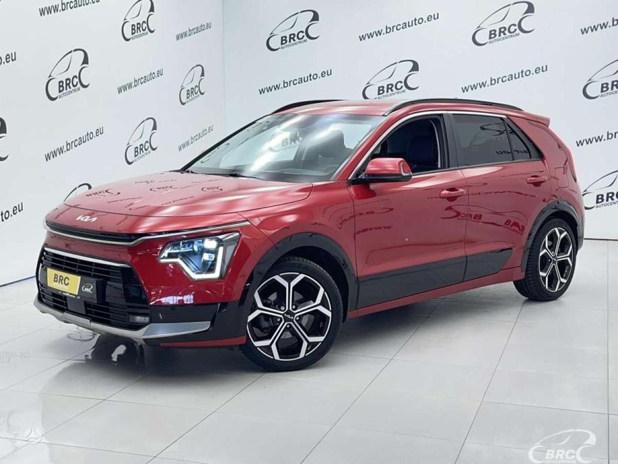 Red Kia Niro 2023 in Vilnius, with an engine capacity of 1.58 L and mileage of 31 thousand km for 25000 €, photo 1 on AUTOMOTO.COM.LV
