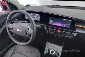 Красный Киа Niro 2023 в Таллин, объемом двигателя 0.00 л и пробегом 49 тыс. км за 26900 €, фото 11 на AUTOMOTO.COM.LV