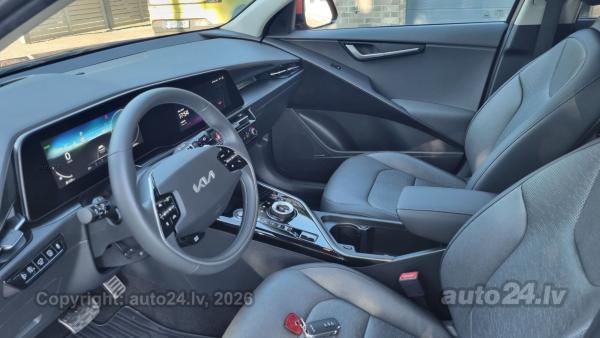 Kia Niro 2022 Tallina, ar dzinēja tilpumu 1.60 L un nobraukumu 23 tūkst. km par 25500 €, foto 10 vietnē AUTOMOTO.COM.LV