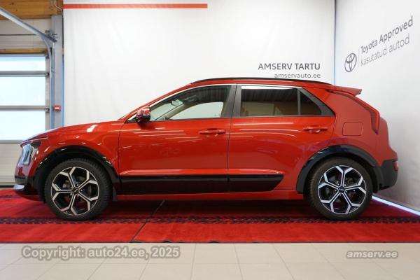 Kia Niro 2023 in Tartu, with an engine capacity of 1.60 L and mileage of 49 thousand km for 26290 €, photo 3 on AUTOMOTO.COM.LV
