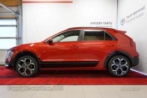 Kia Niro 2023 in Tartu, with an engine capacity of 1.60 L and mileage of 49 thousand km for 26290 €, photo 3 on AUTOMOTO.COM.LV