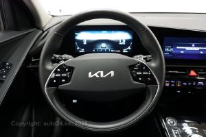 Kia Niro 2023 in Tartu, with an engine capacity of 1.60 L and mileage of 49 thousand km for 26290 €, photo 12 on AUTOMOTO.COM.LV