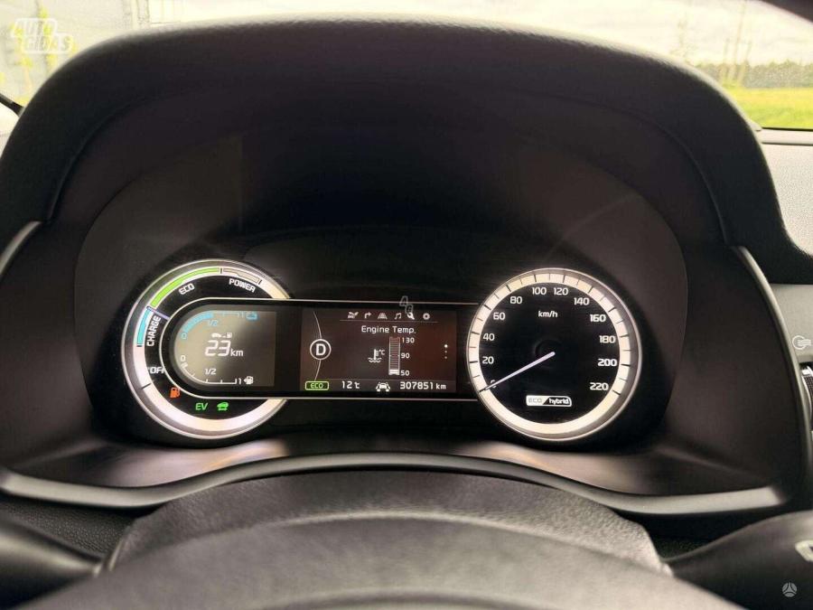 Balts Kia Niro 2016 Viļņa, ar dzinēja tilpumu 1.60 L un nobraukumu 308 tūkst. km par 7950 €, foto 25 vietnē AUTOMOTO.COM.LV