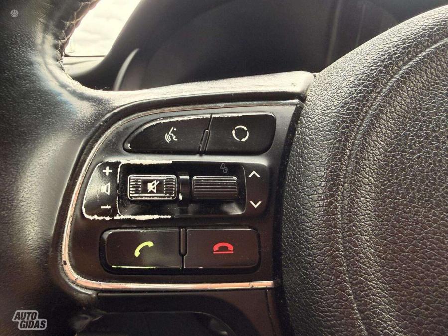 Balts Kia Niro 2016 Viļņa, ar dzinēja tilpumu 1.60 L un nobraukumu 308 tūkst. km par 7950 €, foto 27 vietnē AUTOMOTO.COM.LV