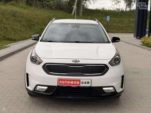 Белый Киа Niro 2016 в Вильнюс, объемом двигателя 1.60 л и пробегом 308 тыс. км за 7950 €, фото 3 на AUTOMOTO.COM.LV
