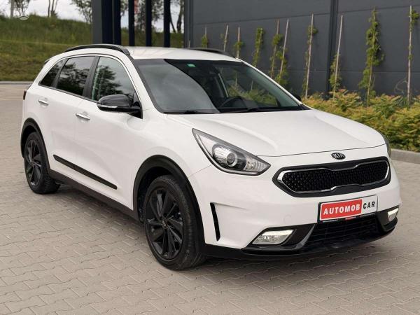 Белый Киа Niro 2016 в Вильнюс, объемом двигателя 1.60 л и пробегом 308 тыс. км за 7950 €, фото 3 на AUTOMOTO.COM.LV