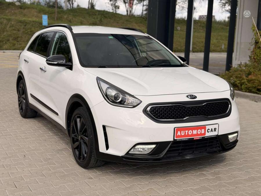 Balts Kia Niro 2016 Viļņa, ar dzinēja tilpumu 1.60 L un nobraukumu 308 tūkst. km par 8250 €, foto 4 vietnē AUTOMOTO.COM.LV