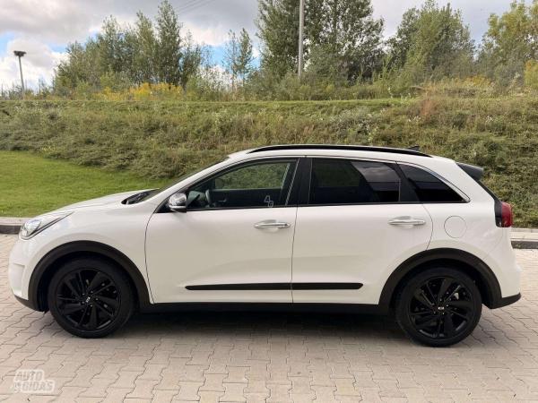 Balts Kia Niro 2016 Viļņa, ar dzinēja tilpumu 1.60 L un nobraukumu 308 tūkst. km par 7950 €, foto 10 vietnē AUTOMOTO.COM.LV