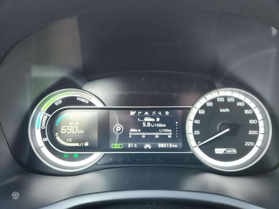 Balts Kia Niro 2017 Viļņa, ar dzinēja tilpumu 1.58 L un nobraukumu 98 tūkst. km par 16900 €, foto 11 vietnē AUTOMOTO.COM.LV