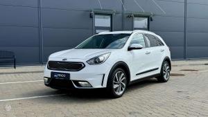 White Kia Niro 2017 in Vilnius, with an engine capacity of 1.59 L and mileage of 320 thousand km for 8500 €, photo  on AUTOMOTO.COM.LV