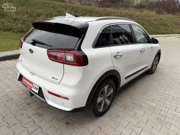 Balts Kia Niro 2019 Viļņa, ar dzinēja tilpumu 1.60 L un nobraukumu 235 tūkst. km par 10850 €, foto 9 vietnē AUTOMOTO.COM.LV