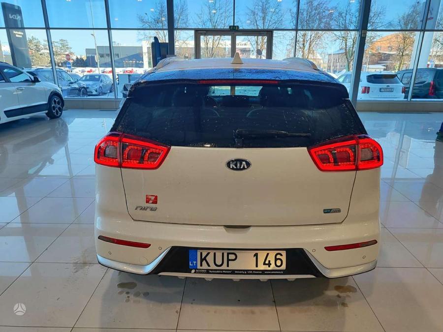 Balts Kia Niro 2019 Kauņa, ar dzinēja tilpumu 1.58 L un nobraukumu 148 tūkst. km par 12500 €, foto 6 vietnē AUTOMOTO.COM.LV