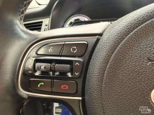 White Kia Niro 2019 in Vilnius, with an engine capacity of 1.60 L and mileage of 255 thousand km for 9250 €, photo 25 on AUTOMOTO.COM.LV