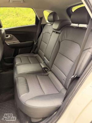 Balts Kia Niro 2019 Viļņa, ar dzinēja tilpumu 1.60 L un nobraukumu 255 tūkst. km par 9250 €, foto 16 vietnē AUTOMOTO.COM.LV