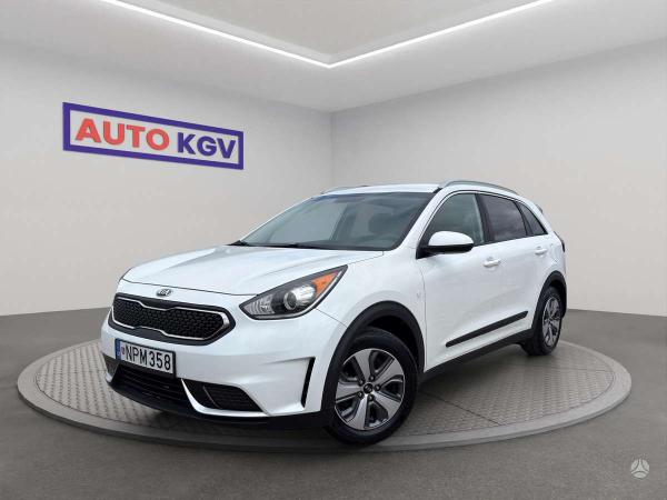 White Kia Niro 2019 in Kaunas, with an engine capacity of 1.60 L and mileage of 148 thousand km for 12499 €, photo 1 on AUTOMOTO.COM.LV
