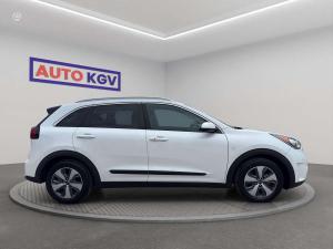 Белый Киа Niro 2019 в Каунас, объемом двигателя 1.60 л и пробегом 148 тыс. км за 12499 €, фото 7 на AUTOMOTO.COM.LV