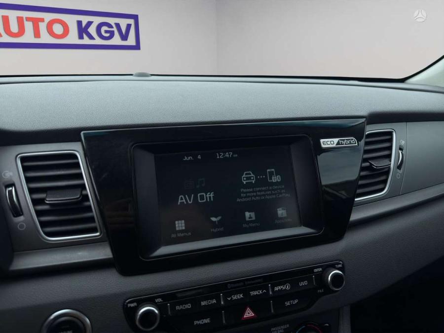 Белый Киа Niro 2019 в Каунас, объемом двигателя 1.60 л и пробегом 148 тыс. км за 12499 €, фото 17 на AUTOMOTO.COM.LV