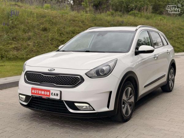 Balts Kia Niro 2019 Viļņa, ar dzinēja tilpumu 1.60 L un nobraukumu 255 tūkst. km par 9250 €, foto 1 vietnē AUTOMOTO.COM.LV