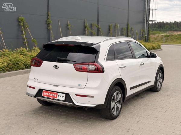 Balts Kia Niro 2019 Viļņa, ar dzinēja tilpumu 1.60 L un nobraukumu 255 tūkst. km par 9250 €, foto 5 vietnē AUTOMOTO.COM.LV