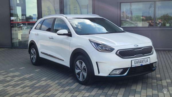 Balts Kia Niro 2019 Šauļi, ar dzinēja tilpumu 1.60 L un nobraukumu 170 tūkst. km par 12999 €, foto 6 vietnē AUTOMOTO.COM.LV