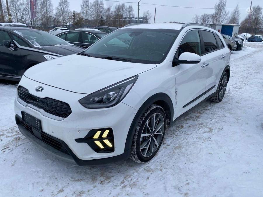 Balts Kia Niro 2020 Panevēža, ar dzinēja tilpumu 1.59 L un nobraukumu 340 tūkst. km par 9300 €, foto 2 vietnē AUTOMOTO.COM.LV