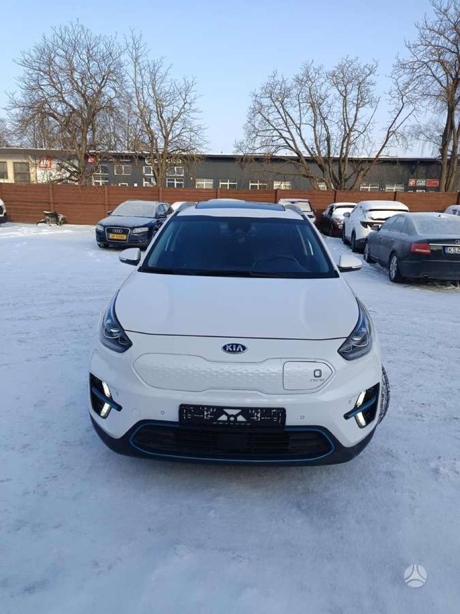Balts Kia Niro 2020 Marijampole, ar dzinēja tilpumu 0.00 L un nobraukumu 80 tūkst. km par 14999 €, foto 29 vietnē AUTOMOTO.COM.LV