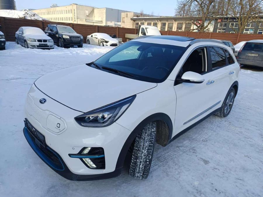 Balts Kia Niro 2020 Marijampole, ar dzinēja tilpumu 0.00 L un nobraukumu 80 tūkst. km par 14999 €, foto 30 vietnē AUTOMOTO.COM.LV