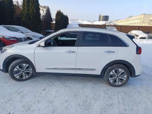 Balts Kia Niro 2020 Marijampole, ar dzinēja tilpumu 0.00 L un nobraukumu 80 tūkst. km par 14999 €, foto 31 vietnē AUTOMOTO.COM.LV