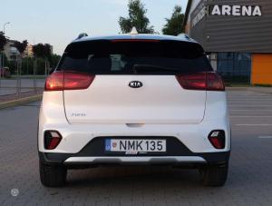 Balts Kia Niro 2020 Pasvalys, ar dzinēja tilpumu 1.58 L un nobraukumu 163 tūkst. km par 13700 €, foto 4 vietnē AUTOMOTO.COM.LV