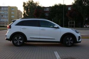 Balts Kia Niro 2020 Pasvalys, ar dzinēja tilpumu 1.58 L un nobraukumu 163 tūkst. km par 13700 €, foto 7 vietnē AUTOMOTO.COM.LV