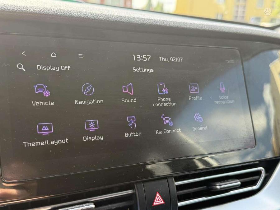 Balts Kia Niro 2020 Pasvalys, ar dzinēja tilpumu 1.58 L un nobraukumu 163 tūkst. km par 13700 €, foto 14 vietnē AUTOMOTO.COM.LV