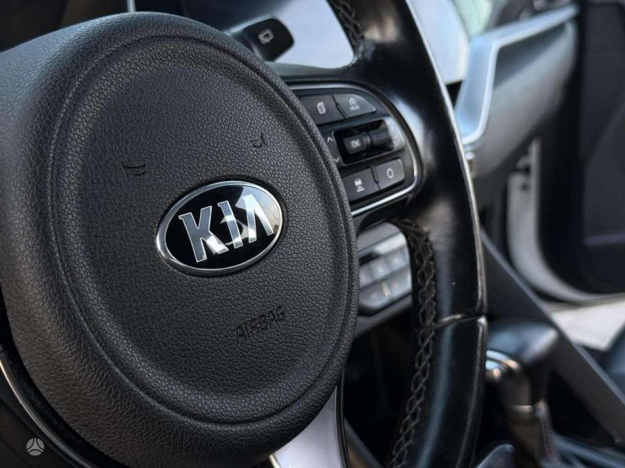 Balts Kia Niro 2020 Pasvalys, ar dzinēja tilpumu 1.58 L un nobraukumu 163 tūkst. km par 13700 €, foto 15 vietnē AUTOMOTO.COM.LV
