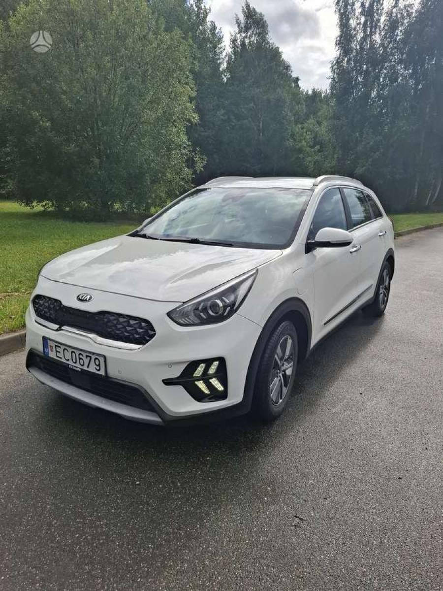 Balts Kia Niro 2020 Viļņa, ar dzinēja tilpumu 1.58 L un nobraukumu 116 tūkst. km par 16990 €, foto 1 vietnē AUTOMOTO.COM.LV