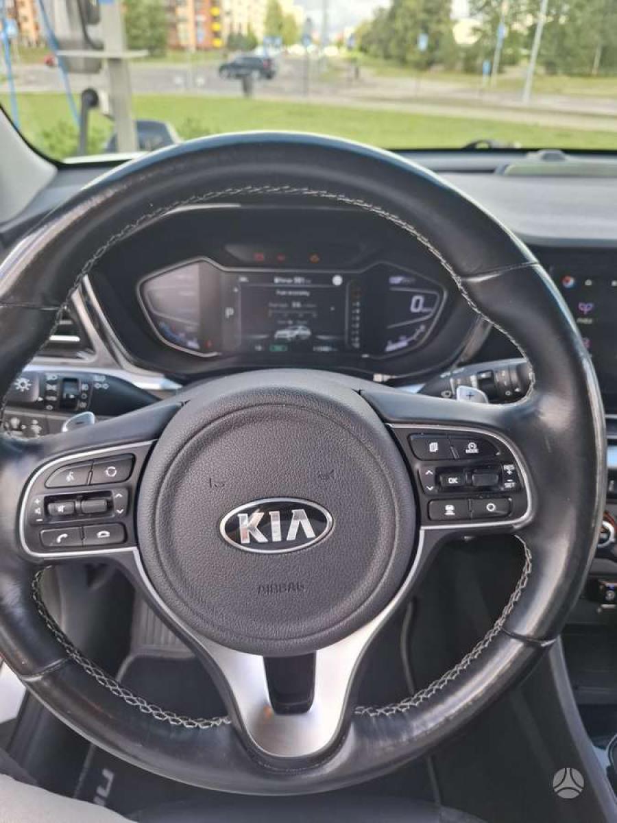 Balts Kia Niro 2020 Viļņa, ar dzinēja tilpumu 1.58 L un nobraukumu 116 tūkst. km par 16990 €, foto 9 vietnē AUTOMOTO.COM.LV