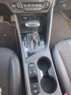 Balts Kia Niro 2020 Viļņa, ar dzinēja tilpumu 1.58 L un nobraukumu 116 tūkst. km par 16990 €, foto 12 vietnē AUTOMOTO.COM.LV